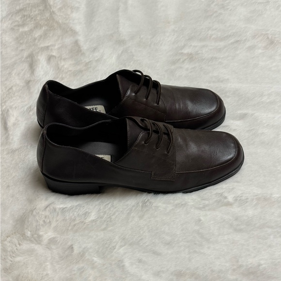 Cherokee | Shoes | Vintage Cherokee Brown Leather Slip On Mary Jane ...